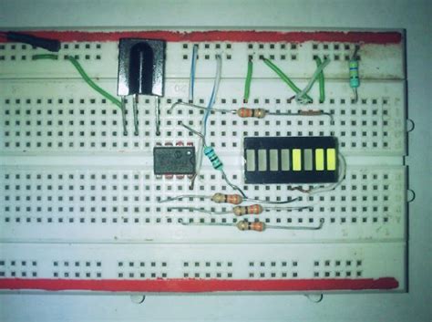 IR Remote Control Relay Board With PIC 12F675 For Arduino