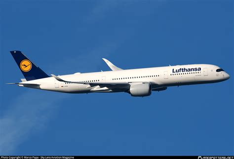 D AIXA Lufthansa Airbus A350 941 Photo By Marco Papa North East