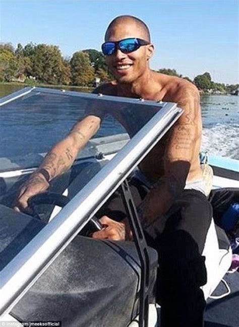 Criminally Handsome Jeremy Meeks Has Been Getting Modeling Offers
