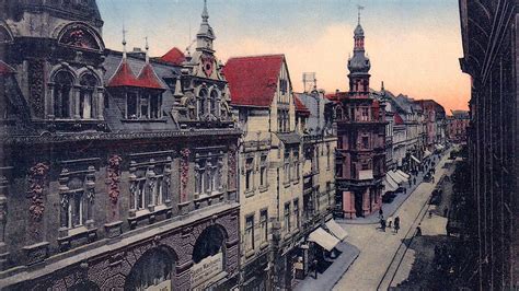 Zdjęcie Ilustrowane dzieje najwystawniejszej ulicy w Bytomiu znana od średniowiecza piękna