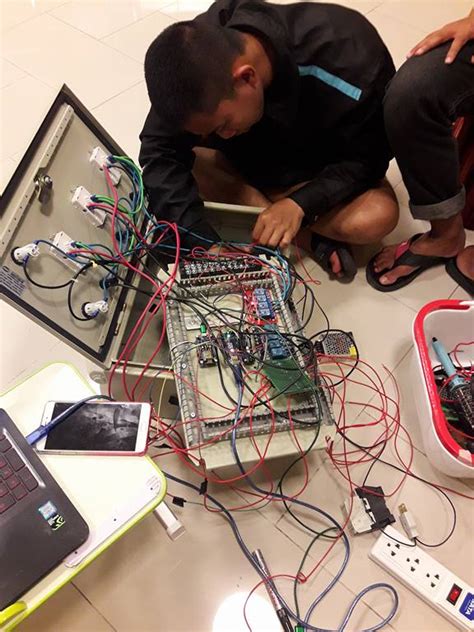รับทำโปรเจค arduino raspberry android ระบบ iot อิเล็กทรอนิกส์ added a