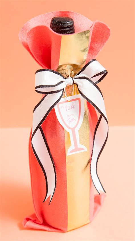How To Make A No Sew Felt Wine Bottle T Bag