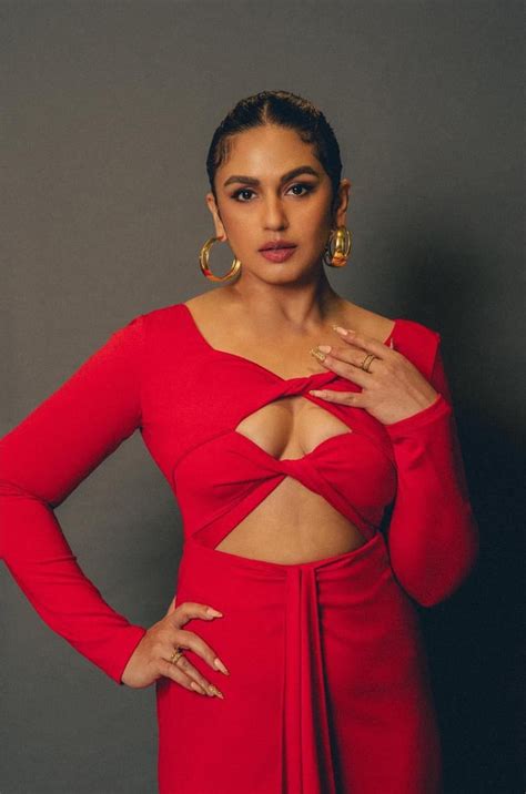 Huma Qureshi R Desigentlemanboners