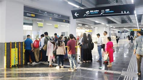 Mumbai New Metro Lines Log Over One Lakh Commuters On Sunday