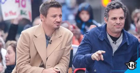 Mark Ruffalo O Hulk Da Marvel Pede Que Fãs Rezem Por Jeremy Renner