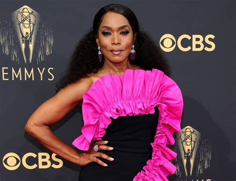 Angela Bassett Objected To Black Panther Plot Twist