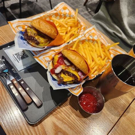 명동역 햄버거 버거스올마이티 본점 명동 수제버거 맛집 대추천 네이버 블로그
