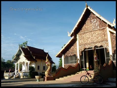 วัดพระธาตุดอยน้อย สันทราย ห้างฉัตร ลำปาง Home
