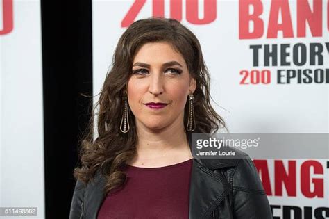 Actress Mayim Bialik Arrives At The Cbss The Big Bang Theory News