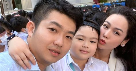 Nhật Kim Anh Không đăng ảnh Chồng Nhưng Dân Mạng Cũng đoán được Phần