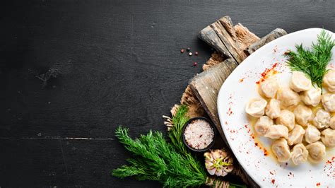 고기와 라 비올 리 만 두 평면도 텍스트를 위한 여유 공간 소박한 스타일 고기에 대한 스톡 사진 및 기타 이미지 고기 끓는 물에 삶기 딜 허브 Istock