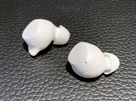 First Looks Samsung Galaxy Buds Hardwarezone Com Sg