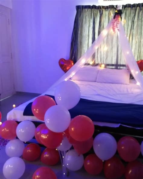 Surprise Balloon Room Decor