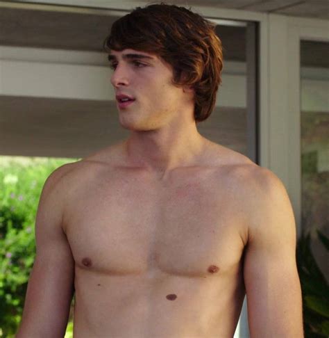 Pin On Jacob Elordi