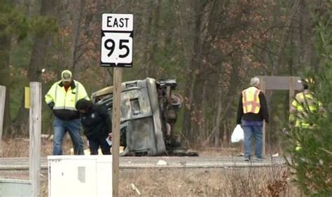 Clark County Crash At Least One Dead As Tanker And Van Collide On