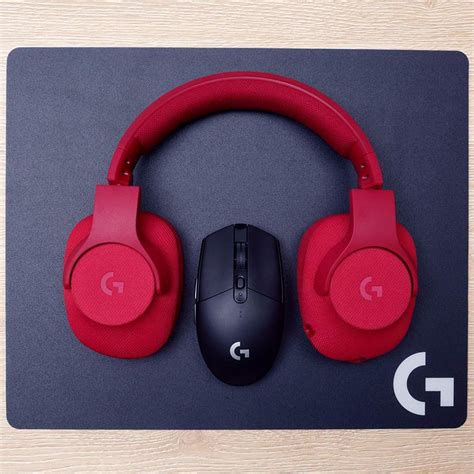 Купити Logitech G305 Lightspeed Black зі знижкою 🔥 Flick Все для