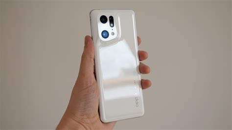 The best Snapdragon 8 Gen 1 phones you can get - Android Authority