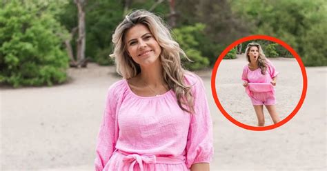 Foto Kim Kötter Lift Zonder Zorgen Zomaar Haar Rokje Omhoog