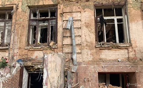 «Жити там вже неможливо що відбувається з будинком на Жилянській після атаки дрона ФОТО