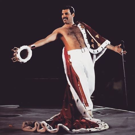 Queen Confiesa Las últimas Palabras De Freddie Mercury Antes De Morir