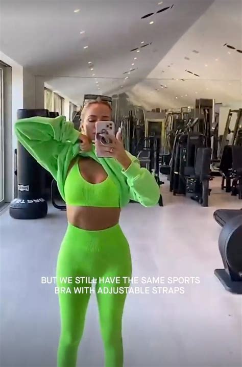 Khloe Kardashian Flaunts Toned Abs In Tight Neon Bra After Cheating
