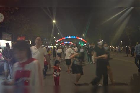 越南城市的夜晚，人间烟火气息，中国单身狗来这里能找到老婆吗？气息单身夜晚