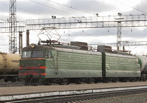 Фотоэнциклопедия железнодорожного транспорта Главная ПОДВИЖНОЙ СОСТАВ ЭЛЕКТРОВОЗЫ