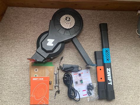 New Zwift Hub Hands On