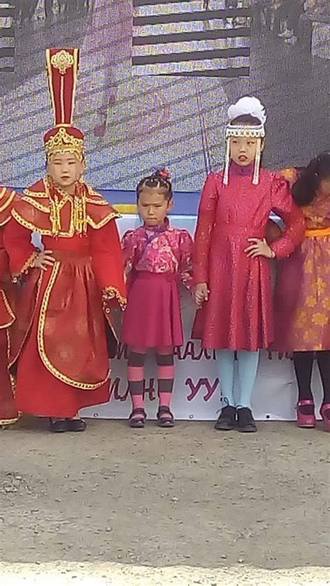 Оёдол эсгүүрийн ангийн Нэмүү өртгийн сүлжээ ББТөв