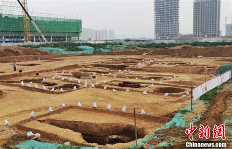 探访济南元代墓葬群 砖雕壁画保存较好