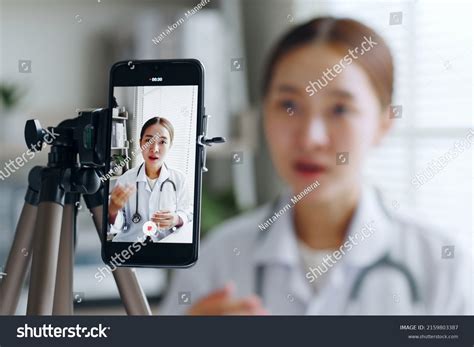 6 Tiktok Specialist Images Stock Photos Vectors Shutterstock