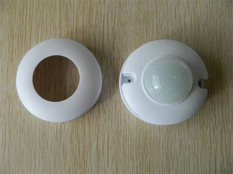 Ceiling Mounted Pir Motion Sensor 360 Degree Pir Motion Sensor Light Switch Three Detectors