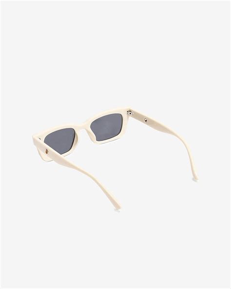 Buy Mens Black Rectangle Polarised Lens Sunglasses Online In India At