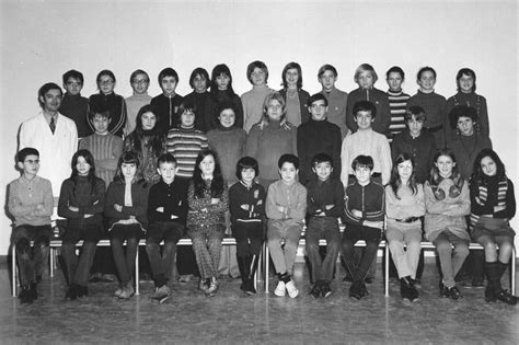 Photo De Classe 6ème De 1972 Collège Paul Eluard Copains Davant