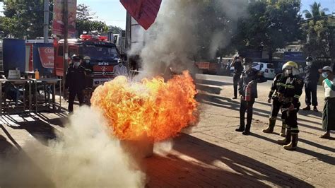 ဝေါမြို့၌ စည်ပင်သာယာမြို့မဈေးကြီးတွင် မီးဘေးအန္တရာယ် ကြိုတင်ကာကွယ်ရေးနှင့် မီးဘေးလုံခြုံရေး သရုပ