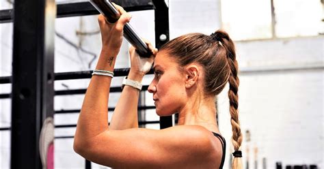 Barz Club Street Workout Os Melhores Exercícios De Bíceps Da Calistenia