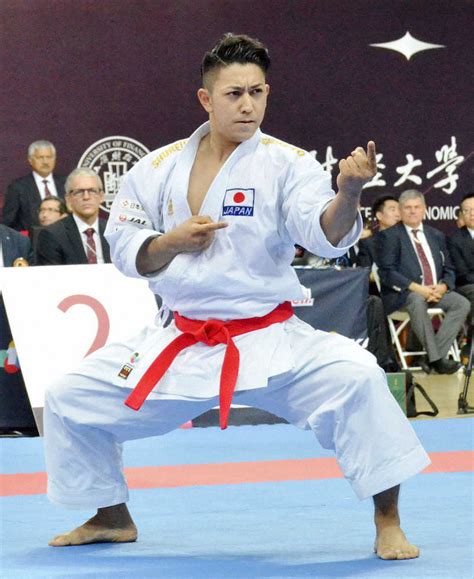 男子形で決勝に進んだ喜友名 ― スポニチ Sponichi Annex スポーツ