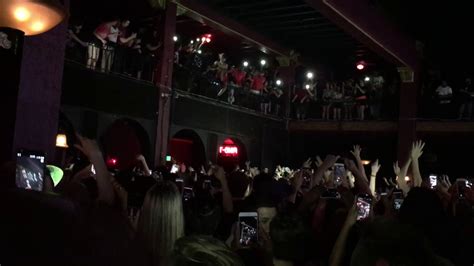 Xxxtentacion Jumps Off Balcony Youtube