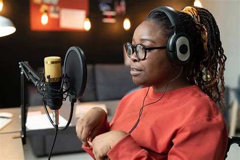 How to Record a Podcast (Ultimate Beginner Guide to The Best Way) | Envato Tuts+