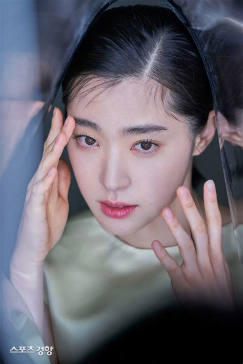 안나라수마나라 최성은 판타지 비주얼