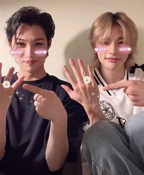 Nana Osaki Nana Komatsu Nana Hachi Anime Manga Cosplay Halloween Outfit Inspiration Inspo Red Id