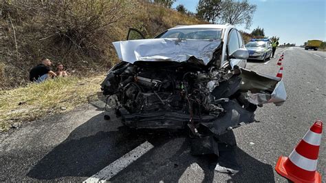 Жена и дете пострадаха при катастрофа Новини бг