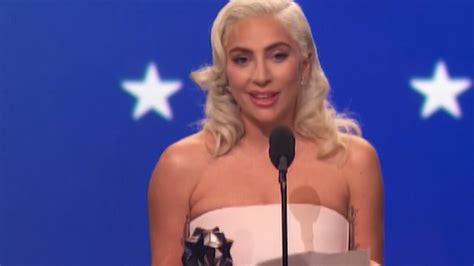 Critics Choice Awards Los Mejores Y Los Extravagantes Looks En La Alfombra Azul De Los