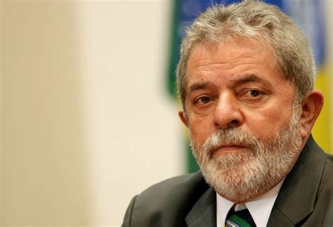 Declarações de Lula sobre PT repercutem no mercado político