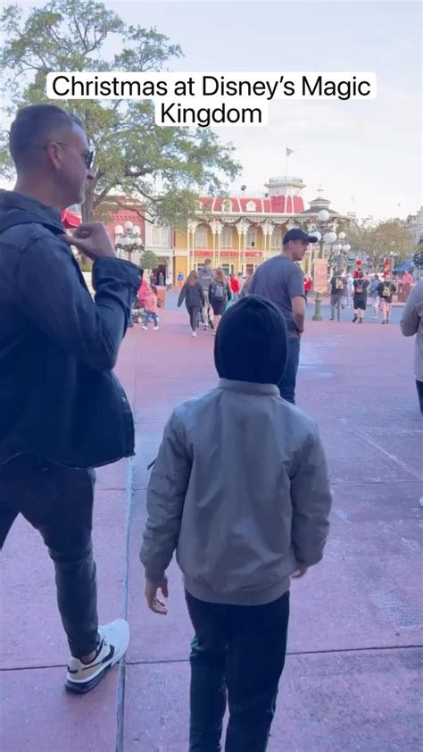 Christmas At Disneys Magic Kingdom