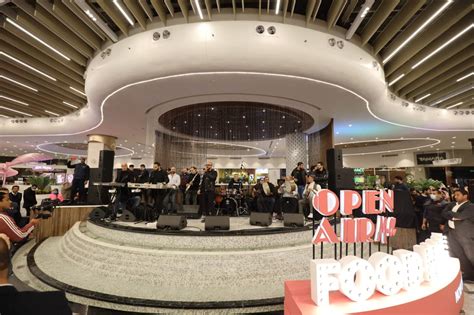 عقارات القاهرة الجديدة رسميا طلعت مصطفى تفتتح ال Food Hall في أوبن