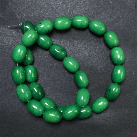 Намистини на нитці з натурального каменю Хризопраз гладка барильце діаметр 10х14мм довжина