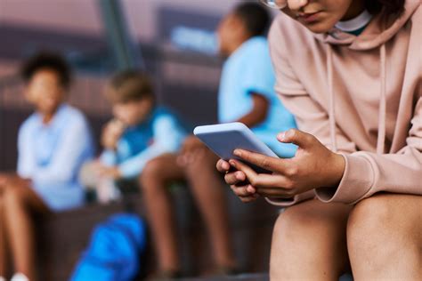 Blocking The Blue Light Keeping Your Eyes Healthy During Screen Time” Blue Cross And Blue