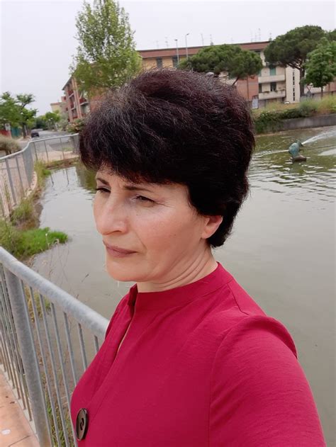 Pin Di Naira Tiakasvili Su ჩემი სურათები