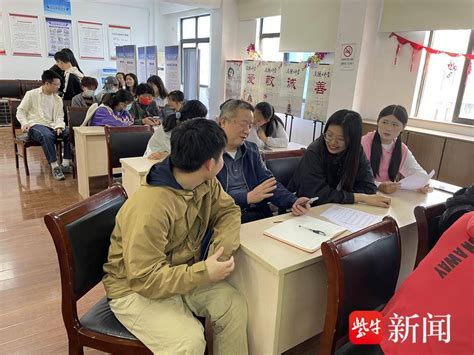 张家港经开区杨舍镇智慧助老点亮银发乐享生活 活动 社区 老年人